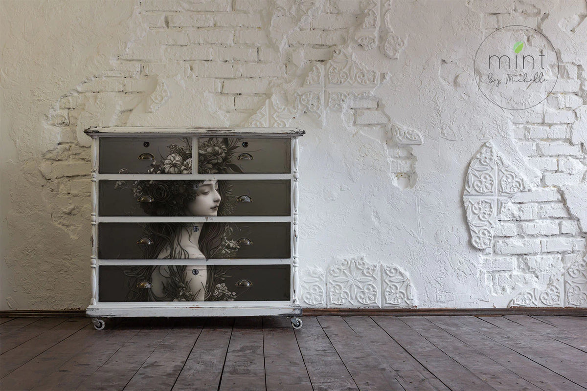 Siren – Mishique Design